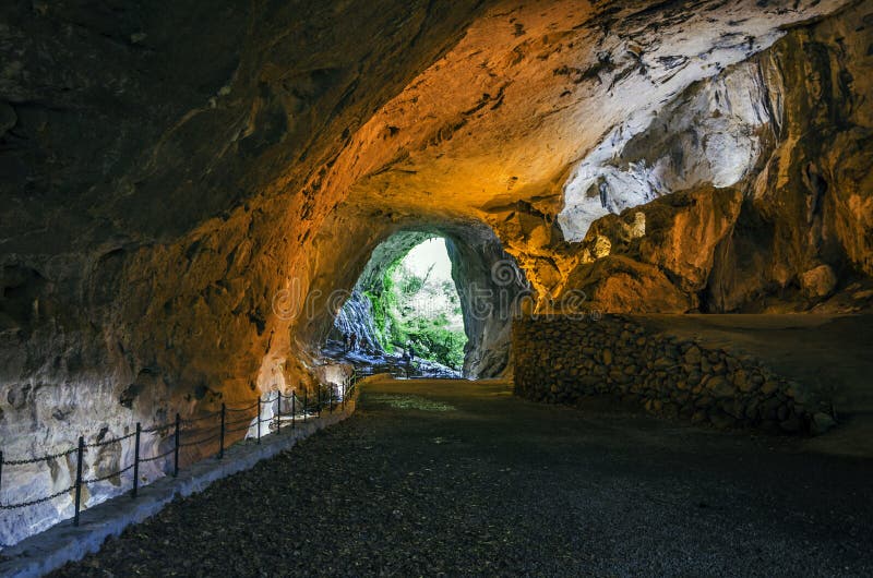 Inside the cave stock photo. Image of entrance, moss - 37375916