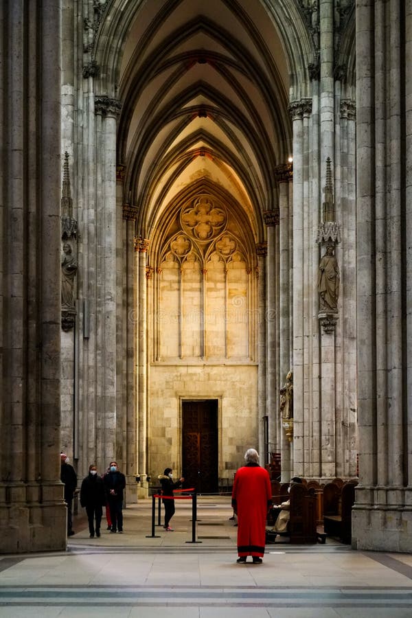 Inside of the Cologne Cathedral Editorial Stock Photo - Image of nave ...