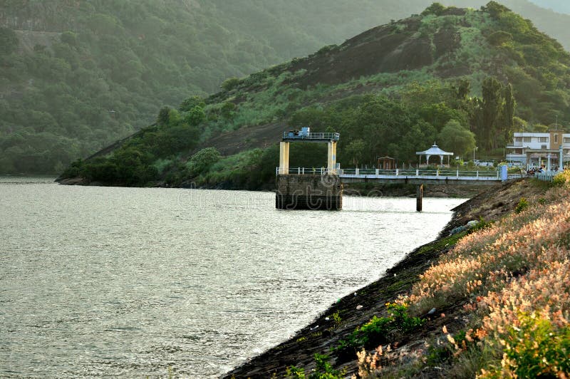 Inside dam in aliyar stock image. Image of forest, agriculture - 61594121
