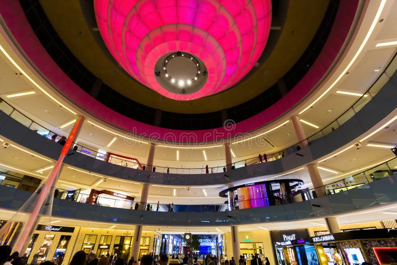 Inside the Dubai Mall editorial stock photo. Image of mall - 146558773