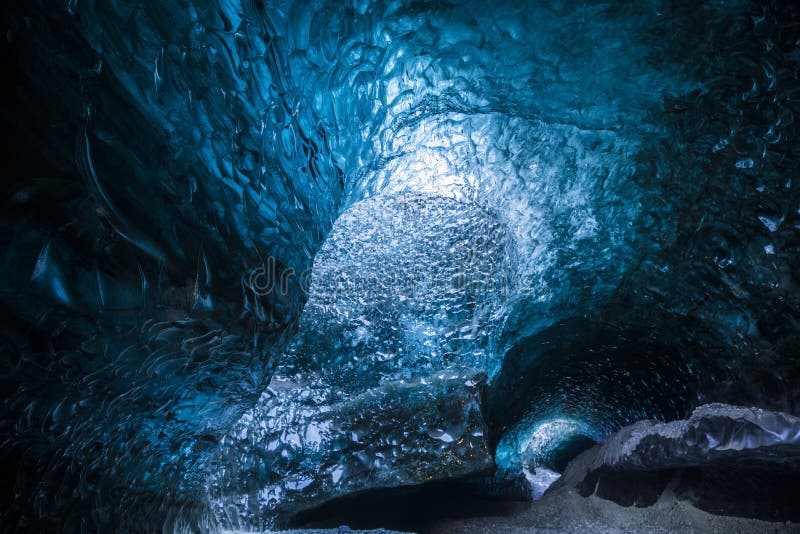 Dark Ice Cave
