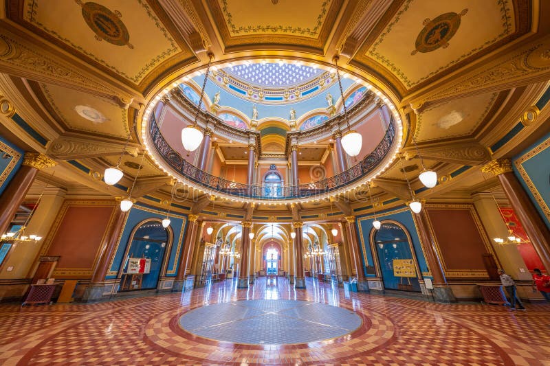Inside Iowa State Capitol Rotunda Stock Photos - Free & Royalty-Free ...