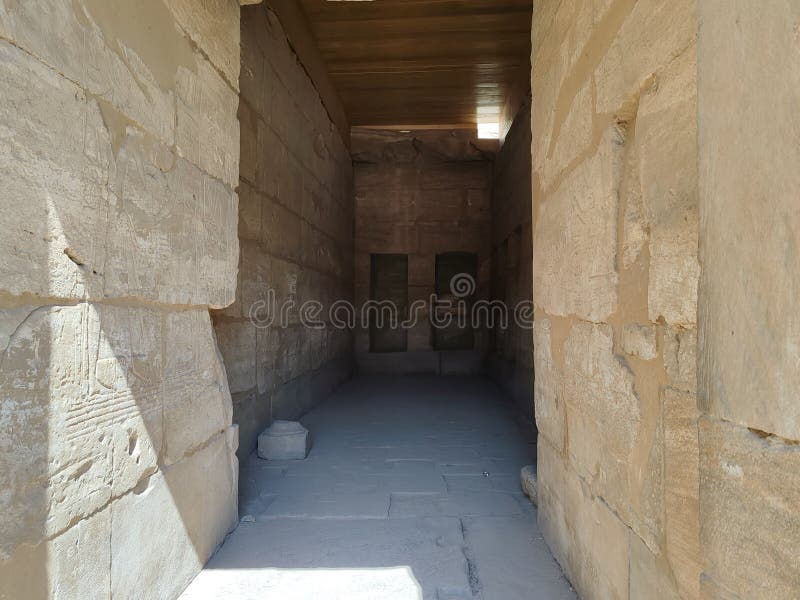 Inside the Karnak Temple stock image. Image of architecture - 376452367