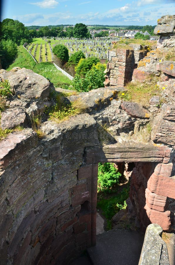 Inside MacDuff Castle stock image. Image of turret, wemyss - 56658931