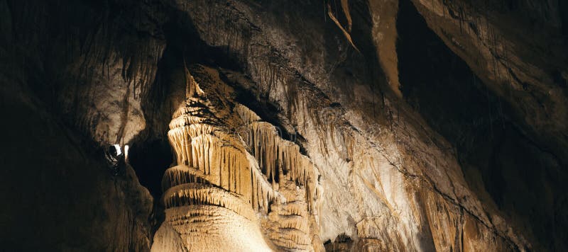 Marakoopa Cave in Mayberry, Mole Creek, Tasmania. Stock Image - Image ...