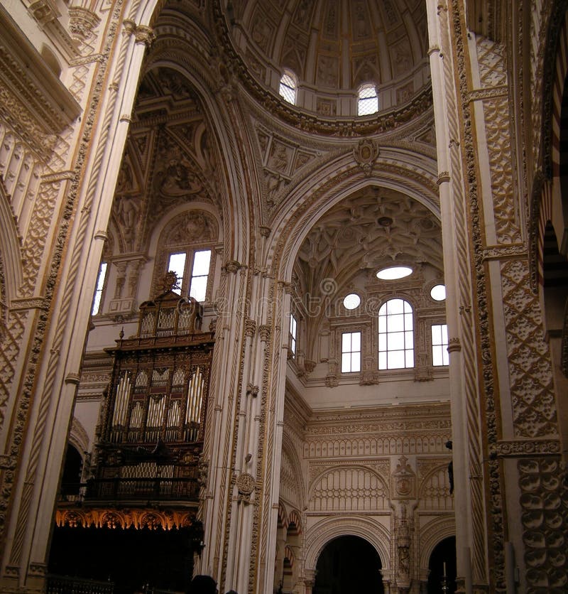 Inside the Mosque–Cathedral of Córdoba in Spain Editorial Photography ...