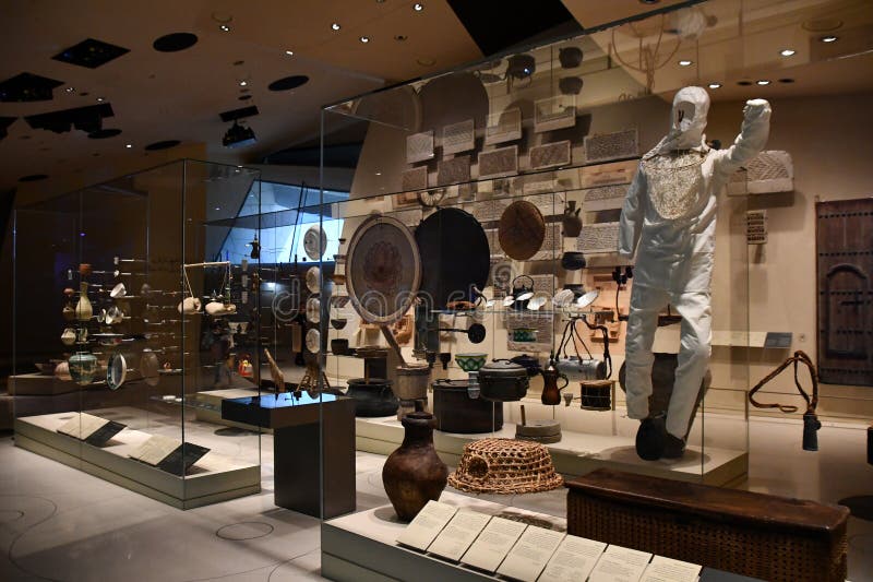 Inside the National Museum of Qatar in Doha, Qatar Editorial ...