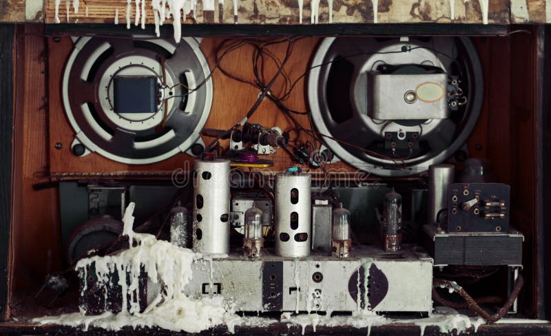 Inside an old Radio stock image. Image of style, tuner - 71202057