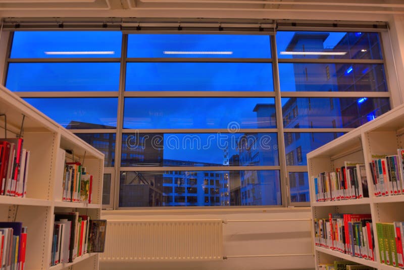 Inside a public library editorial photography. Image of building - 63941152