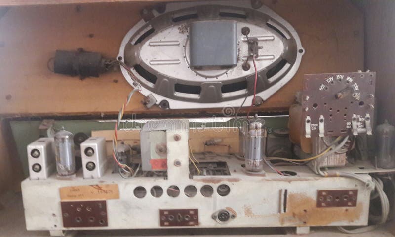 Inside of old radio set stock image. Image of glow, audio - 28334949