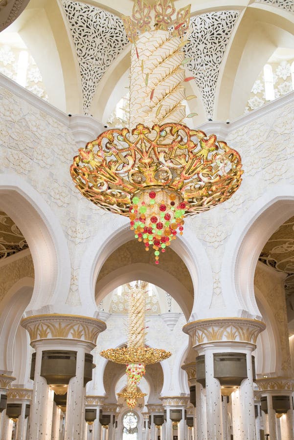 Interior of Sheikh Zayed Grand Mosque Stock Photo - Image of dhabi ...