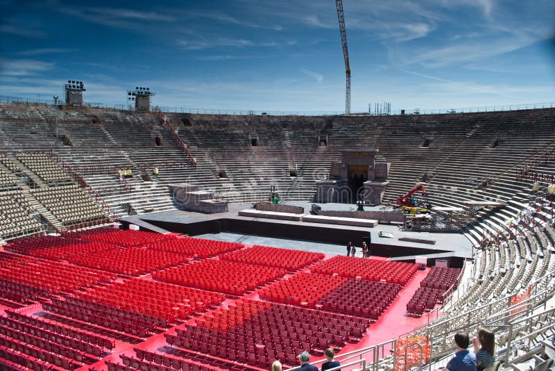 Inside verona arena editorial image. Image of event, love - 24572050