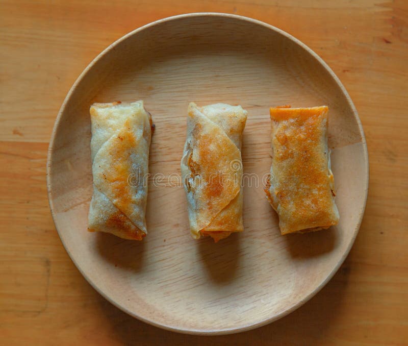 Delicious Seafood Pasta Wooden Tray Stock Photos - Free & Royalty-Free ...