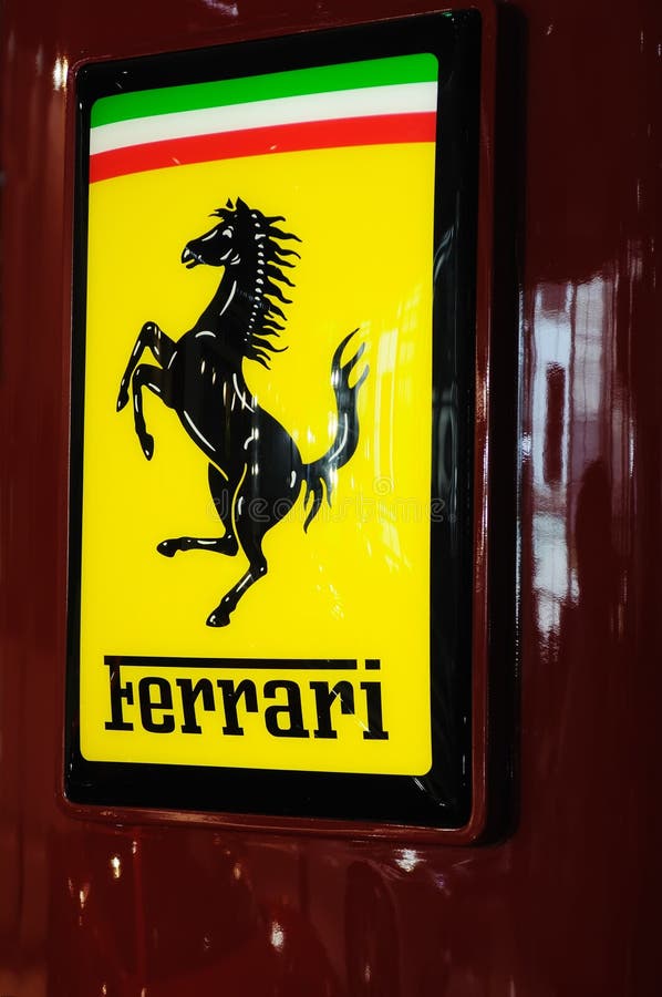 Insignia de Ferrari imagen de archivo editorial. Imagen de fabricante ...