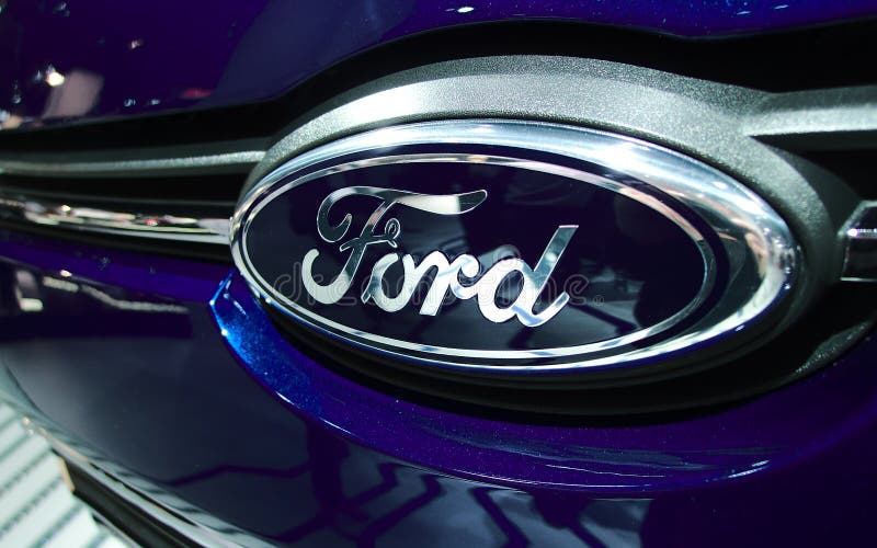 Fondo Azul Del Negro Del Logotipo De Ford Imagen editorial - Imagen de ...