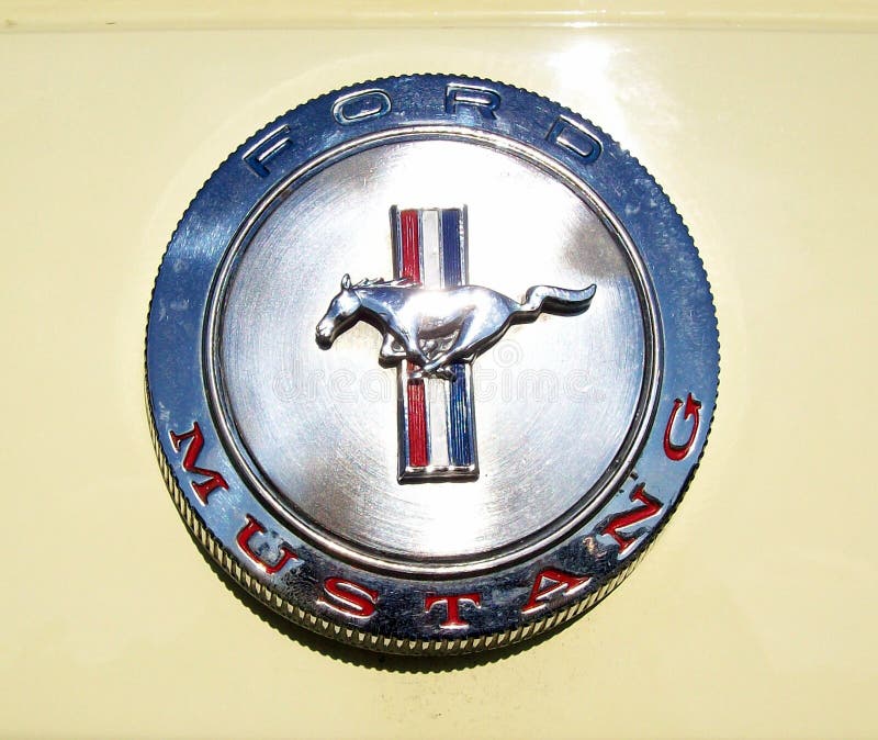 Insignia de Ford Mustang imagen editorial. Imagen de insignia - 39318200
