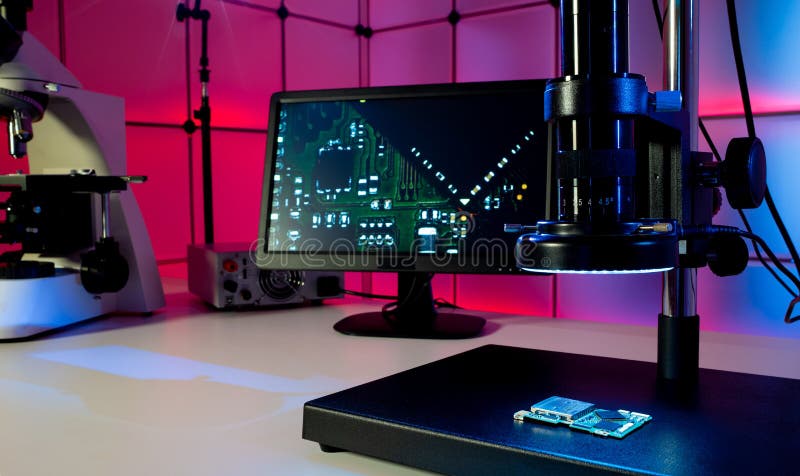 Inspection of the Quality of Silicon Chips in the Laboratory with a ...