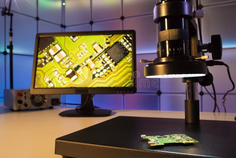 Inspection of the Quality of Silicon Chips in the Laboratory with a ...