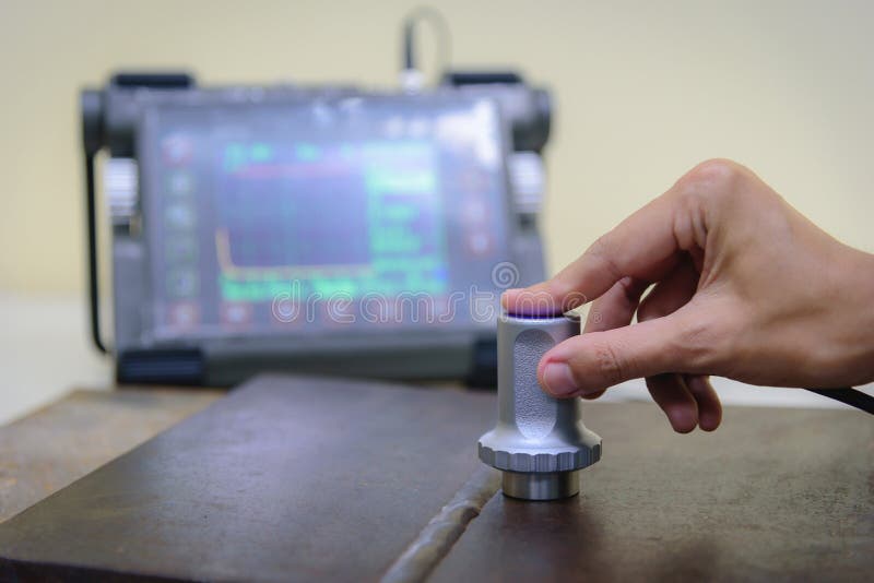 Inspector Use Ultrasonic Testing Machine for Inspection Defect I Stock ...