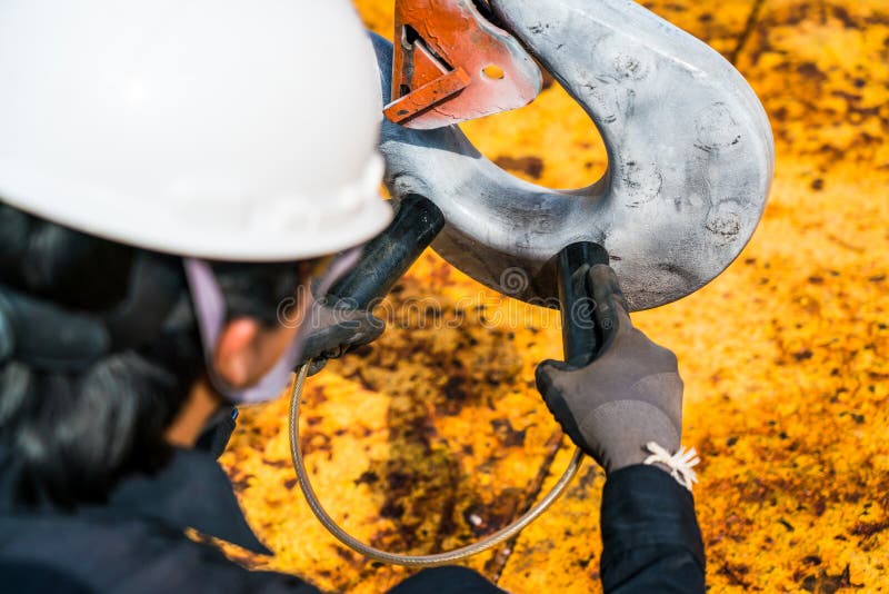 Check for Cracks in Crane Hooks by Permanent Magnet Method MAGNETIC ...