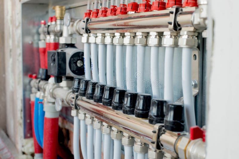 New Manifold of Underfloor Heating System, Plastic Pipes and Valves ...