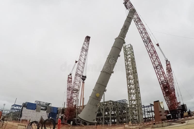 Installation of Distillation Column at an Oil Refinery Stock Photo ...