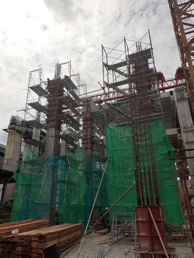 Installation of Temporary Scaffolding for the Construction of Tall ...