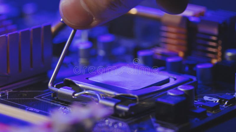 Installing or Replacing a Processor in a Personal Computer for ...