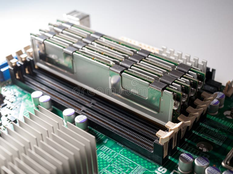 Installing RAM Modules in the Computer Motherboard, Replacing and Repairing Computer Components ...