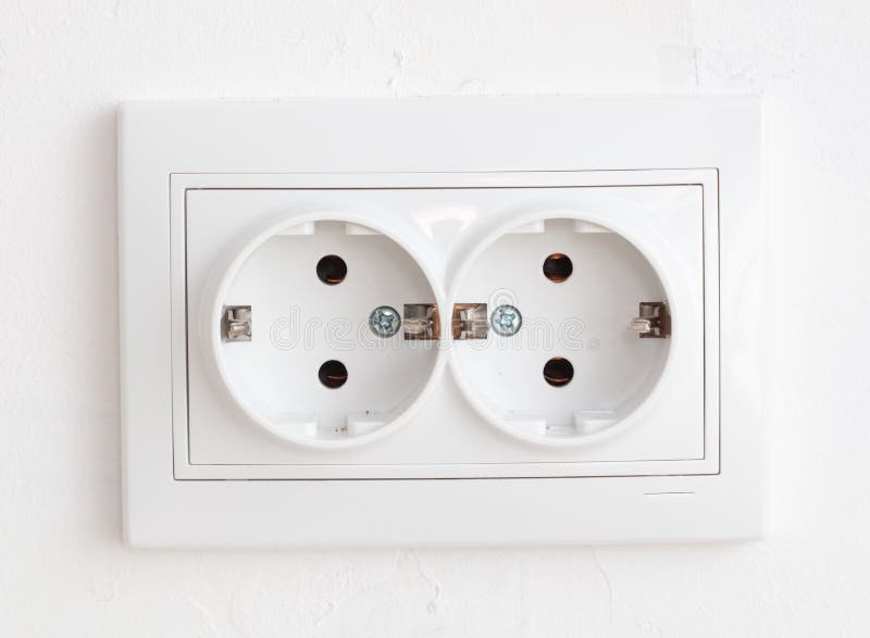 Dvi-d Socket of White Adapter for Blue Vga Socket Monitor Cord Behind ...