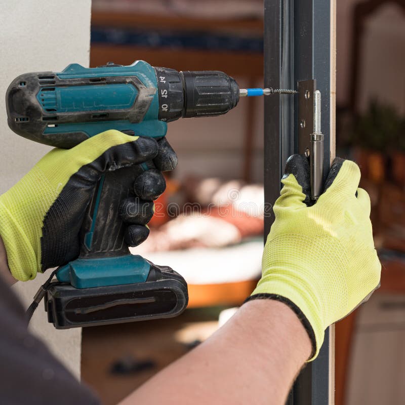 Installing a Stainless Hinge on an Interior Door, Screwing in a is ...