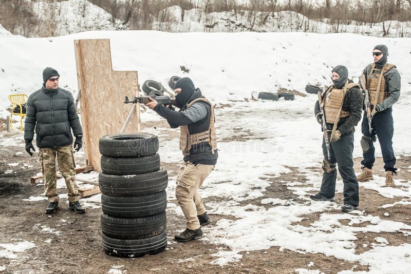 Instructor Had Firearm Tactical Shooting Training with Group of ...