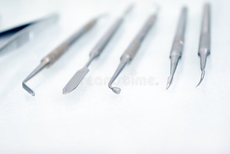 Instrument dentaire image stock. Image du oral, dentaire - 11463191