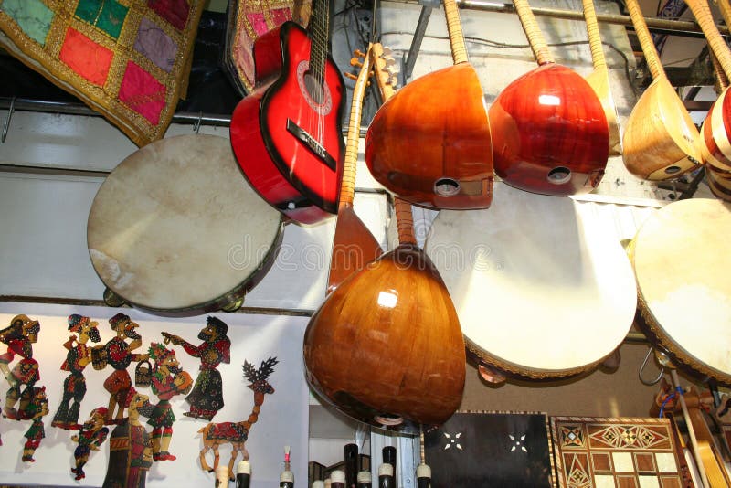 Instrumento Musical De Mizmar Foto de archivo - Imagen de hombre ...