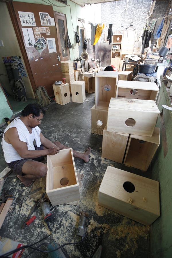 Instrumento de Kajon fotografia editorial. Imagem de cidade - 39429872