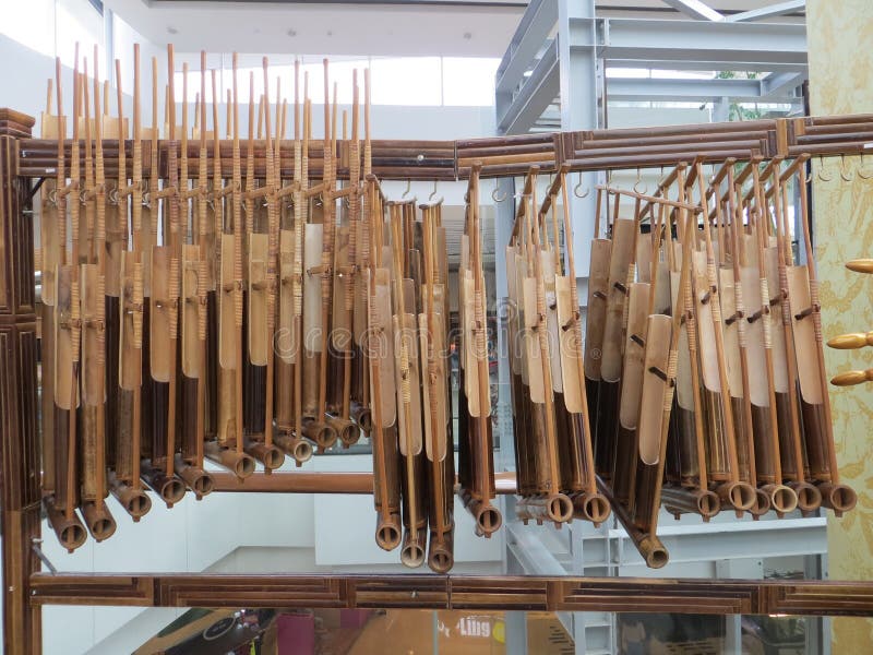 Instrumento Musical Indonesio Foto editorial - Imagen de tradicional ...