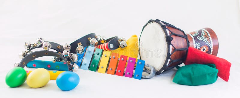 Instrumentos del ritmo imagen de archivo. Imagen de huevo - 50264937