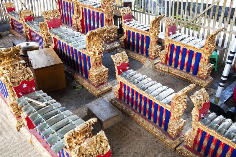Instrumentos Musicales Tradicionales, Bali, Indonesia Imagen de archivo ...