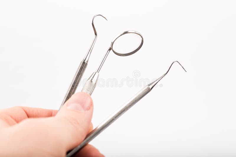 Instruments De Chirurgie Dentaire Image stock - Image du local ...