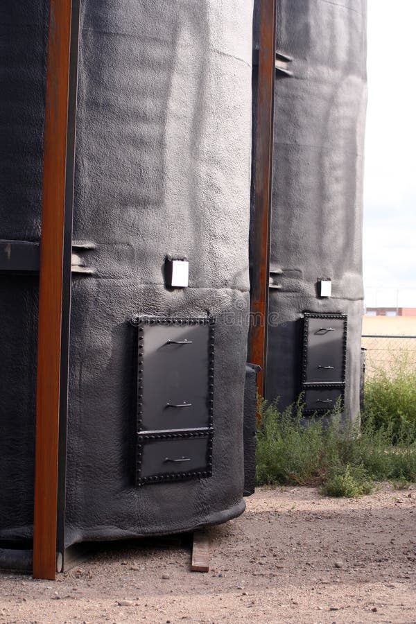 Insulated Oil Storage Tanks Picture. Image: 288818