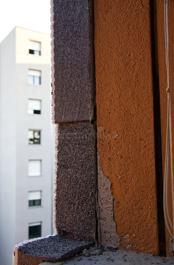 Insulating Panels of Molded Expanded Polystyrene for Construction of ...