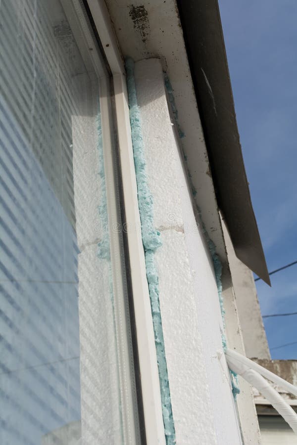 Insulation Around the Window with Foam Plastic. Insulation of the ...