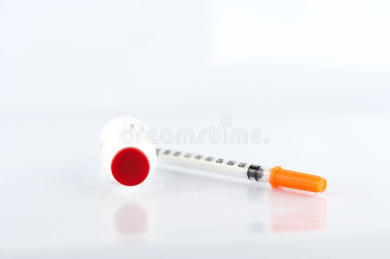 Insulin vial and syringe stock photo. Image of intravenous - 30910144