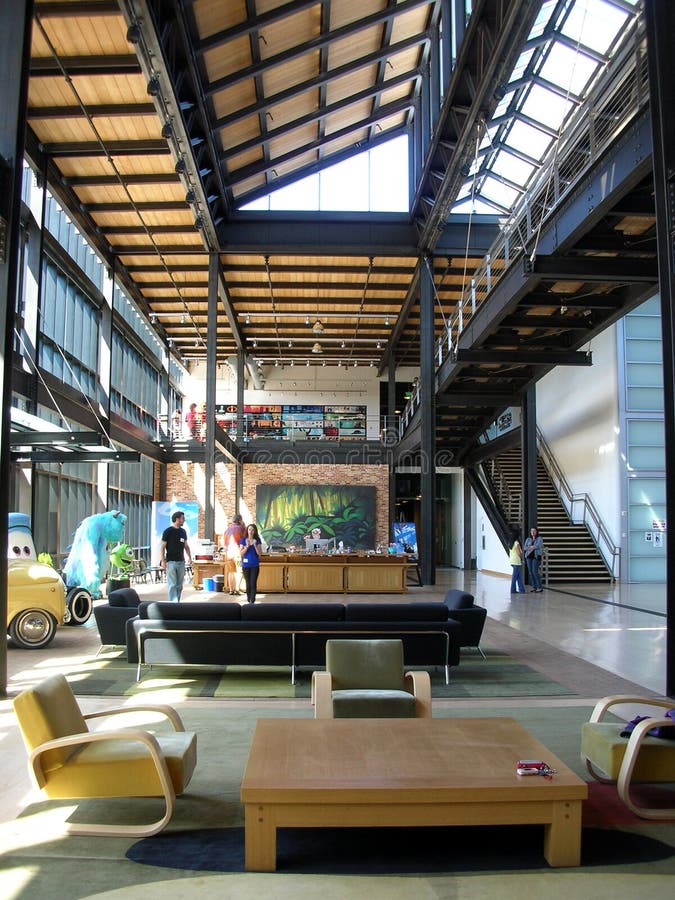 Studio Pixar, Hall D'entrée Intérieur De Type Loft Image éditorial ...