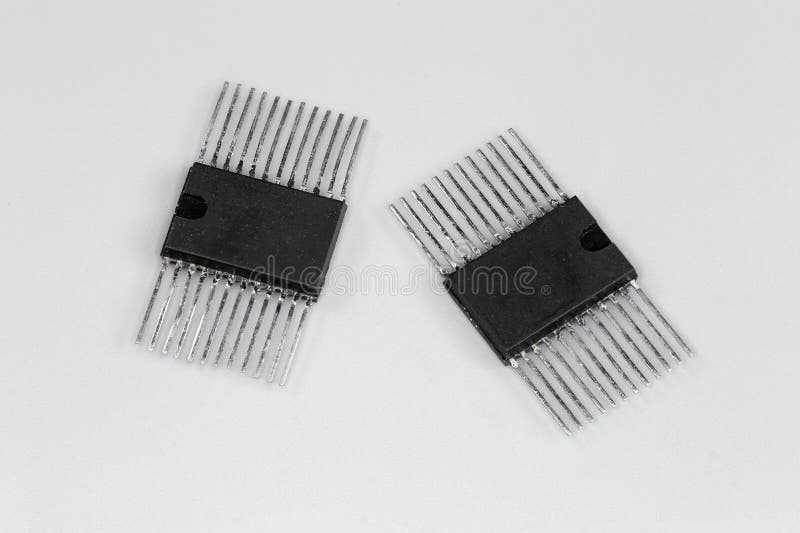 Integrated Circuits in Plastic Packages with Double-sided Planar Pins ...