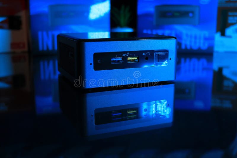 Isometric Computer Desktop Software Icons Stock Photos - Free & Royalty ...