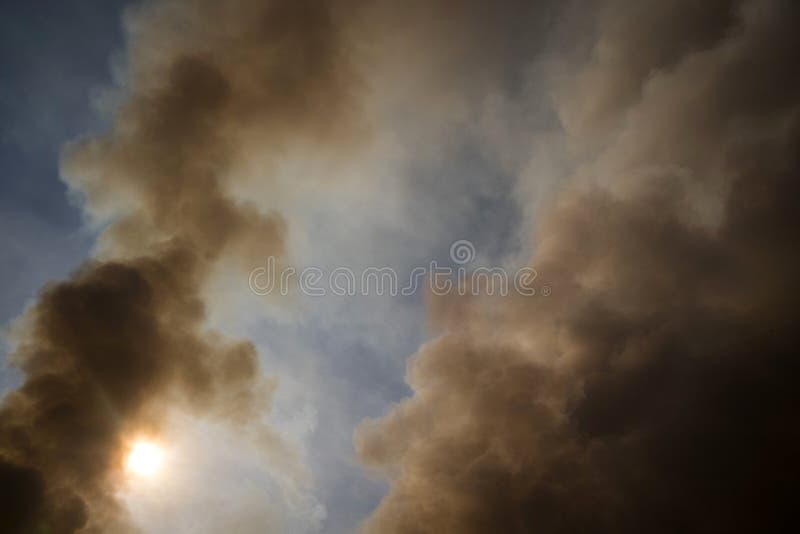 Intense column of smoke stock image. Image of black - 133936557