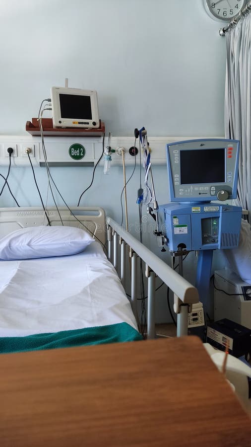 Intensives Care Unit in Hospital Editorial Stock Photo - Image of ...