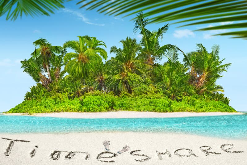 Intera Isola Tropicale All'interno Dell'atollo in Oceano Indiano ...