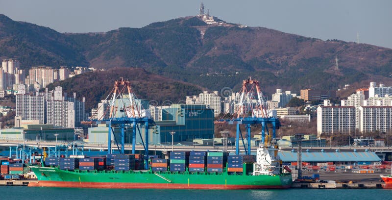 Interasia Progress Container Ship Loading is in Progress, Busan ...